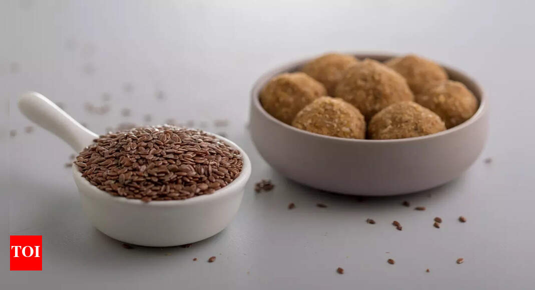How to make Alsi ke Laddoo at home for better immunity - The Times of India