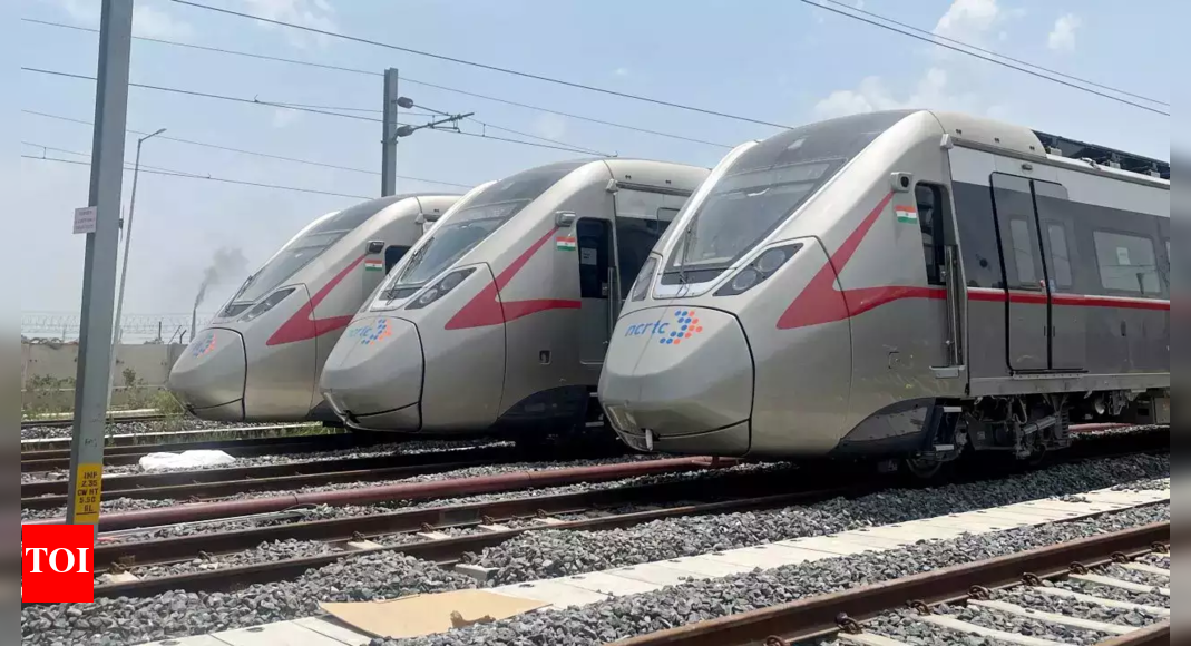 AAP, BJP spar over role in metro, RRTS projects | Delhi News - The ...