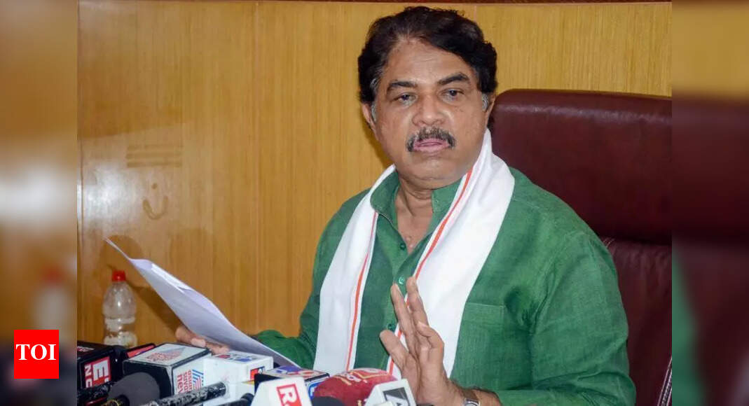 BJP slams Cong, tags govt ‘60% commission regime’ | Bengaluru News ...