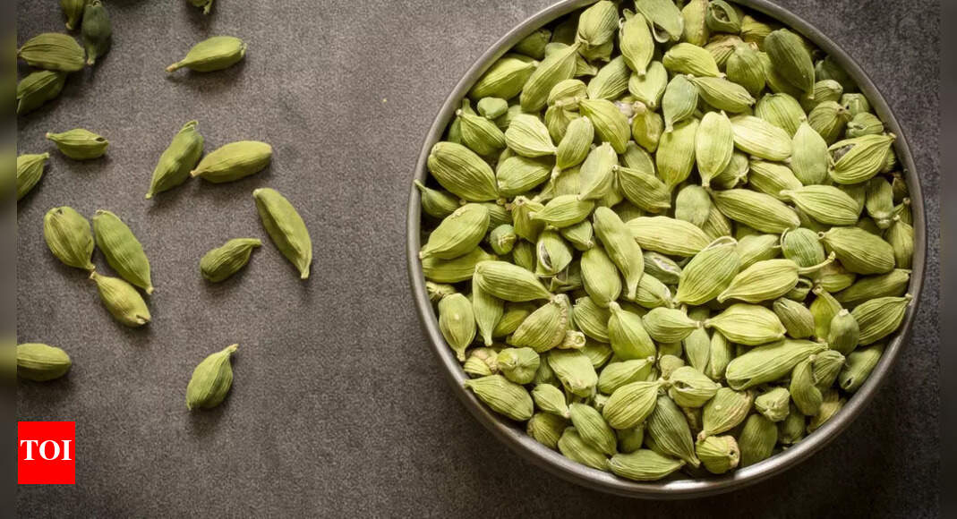 Why Cardamom is called Queen of Spices for health and wellness - The ...