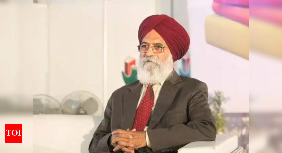 Remembering the literary giant: Surjit Patar’s 80th birth anniv marked ...