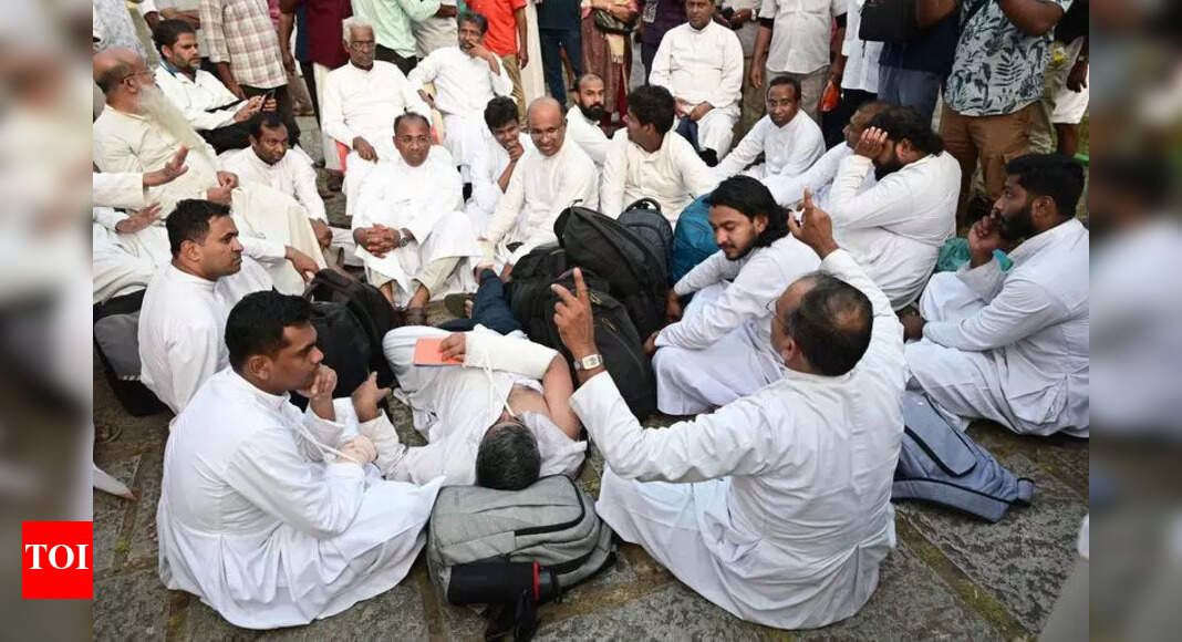 Laity lay siege to bishop’s house - Times of India