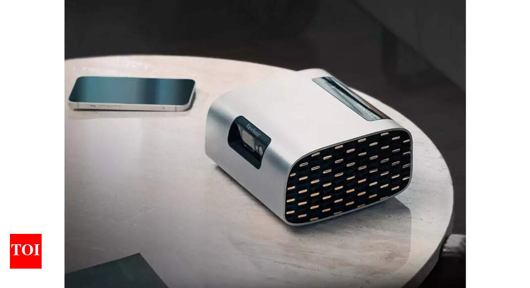 Viewsonic M10 RGB laser projector review: Small body, big impact - The ...