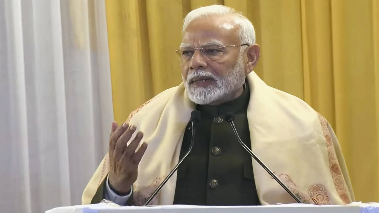 'Special day': PM Modi to launch 2 warships, sub in Mumbai on Jan 15 ...