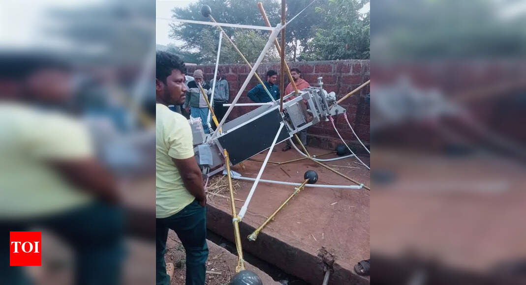 Blown off course by wind, research balloon lands in Karnataka village ...