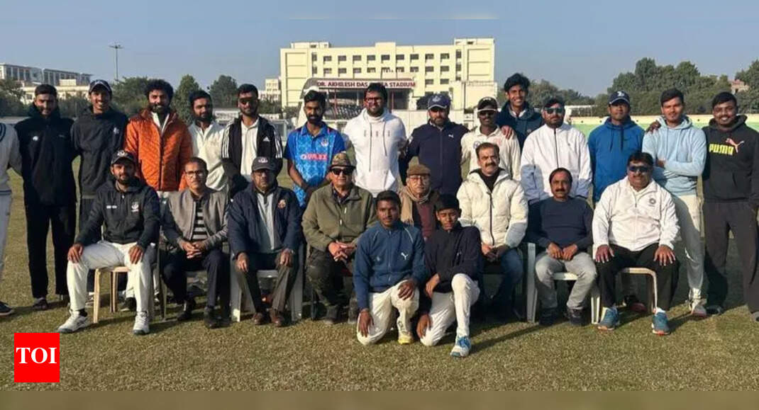 Akhil Infra lift 20th BBD League trophy | Lucknow News - Times of India