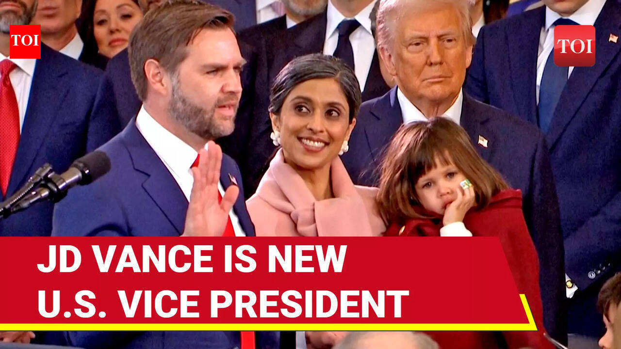 Kamala Harris, Trump Cheer As JD Vance Takes Oath As U.S. Vice ...