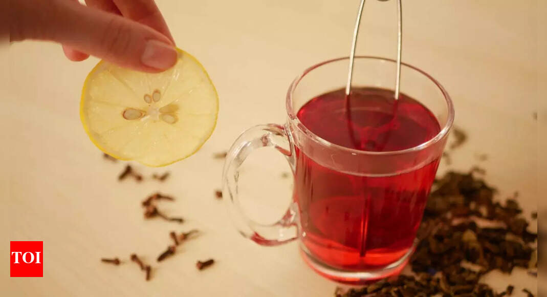 What happens when you drink Clove lemon tea every day - The Times of India