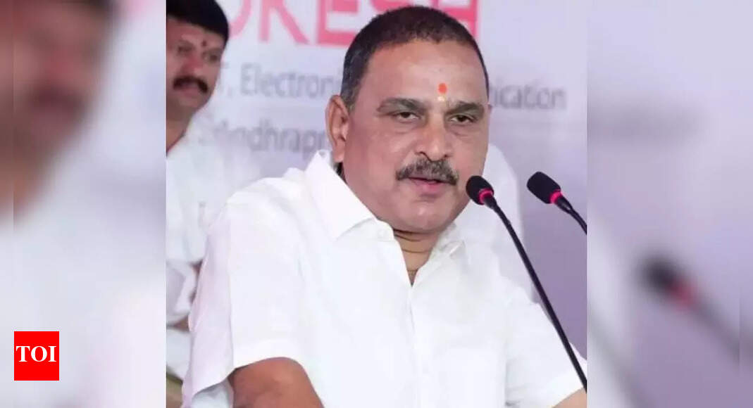 Bhupathi Raju Srinivasa Varma unveils ICAR-NIRCA logo | Vijayawada News - The Times of India