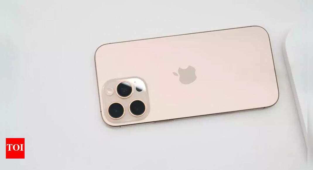 Best Phones Under 1 Lakh: Premium Phones With Exceptional Features and ...