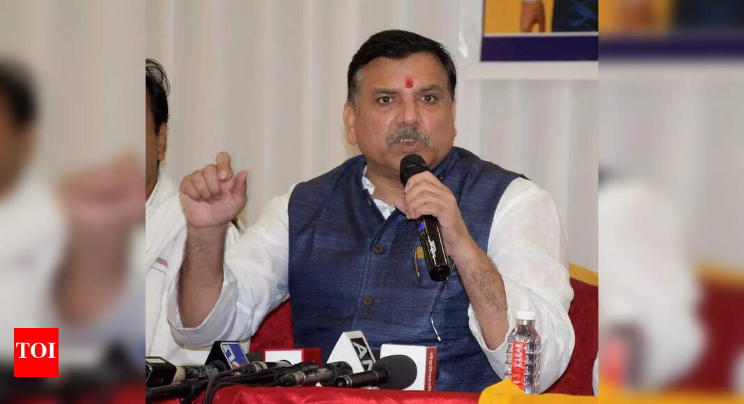 Central govt directionless: Sanjay Singh | Delhi News - The Times of India