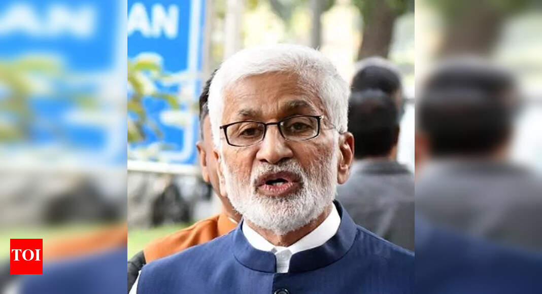 Jagan’s close aide Vijaysai to quit RS, politics for farming | Hyderabad News - The Times of India