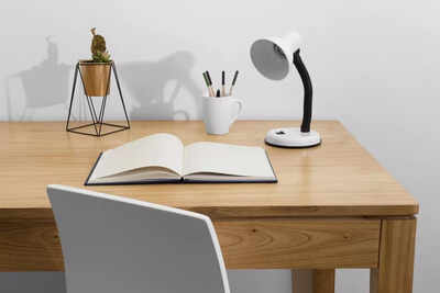 Study Table: Best Study Tables For Maximum Comfort And Focus | - The ...