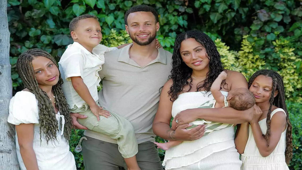 Ryan Curry Stephen And Ayesha Curry's Winning Family