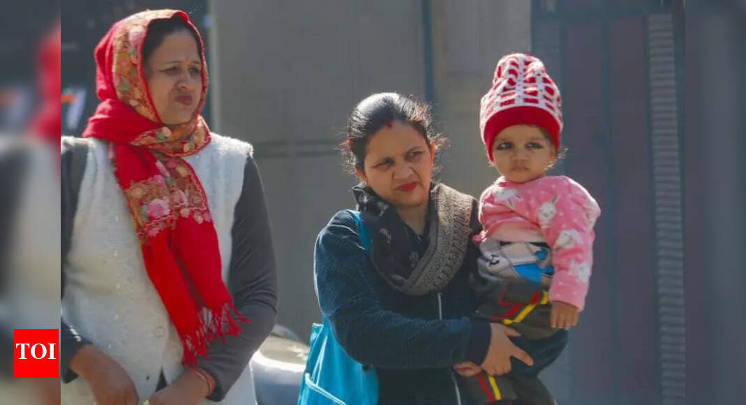 Mercury drops to 6.2°C in Gurgaon, IMD sounds cold wave alert for today ...