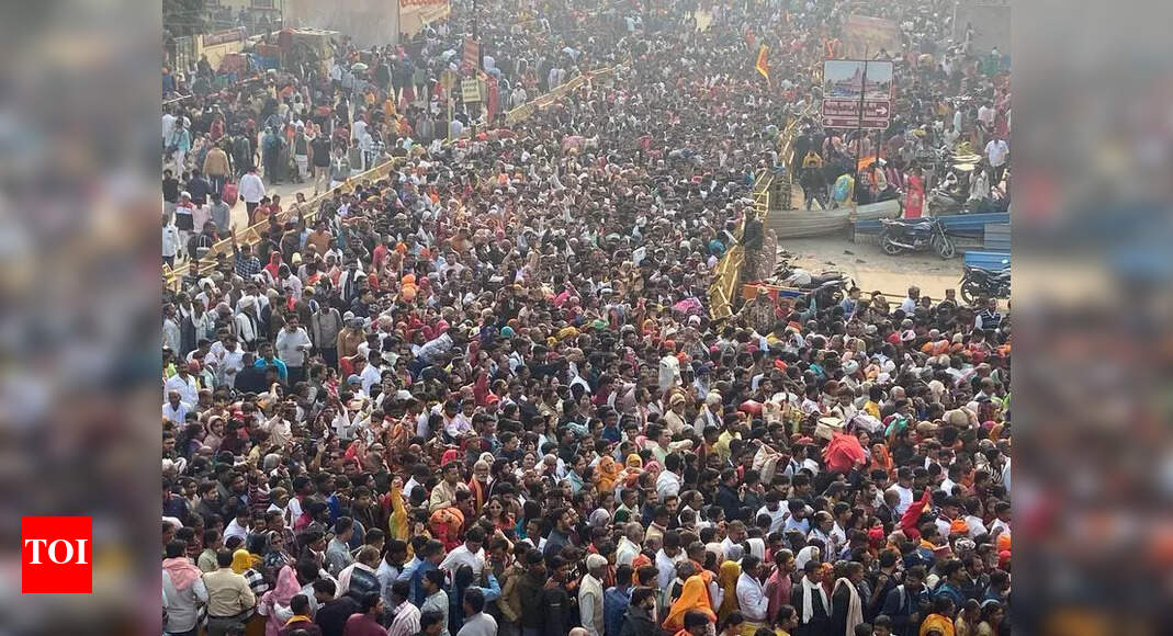 Record 25L also flock to Ayodhya, admin gears up to welcome more | Lucknow News - The Times of India