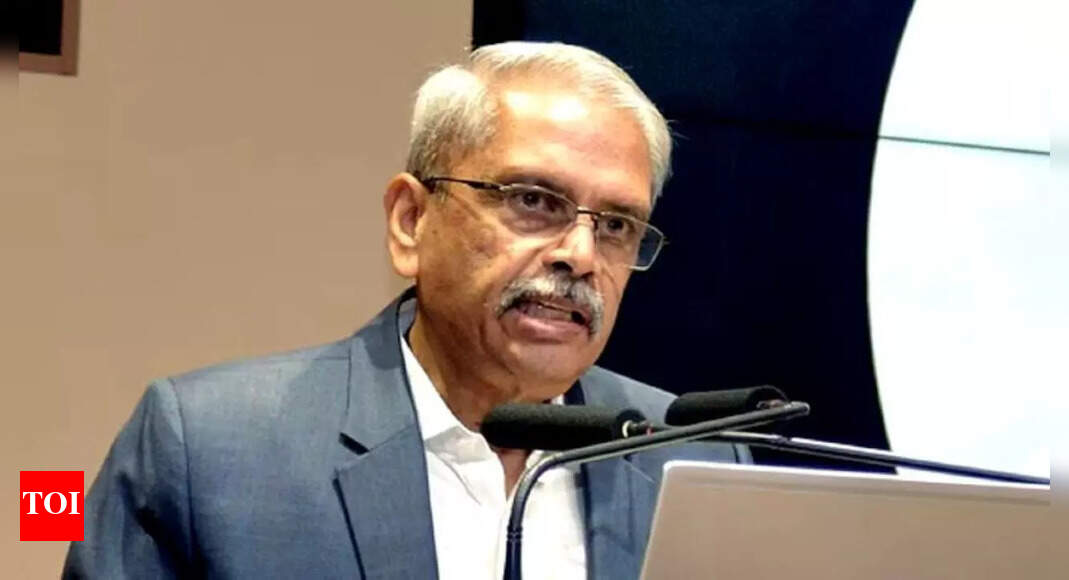 What is the net worth of Infosys Co-founder Senapathy 'Kris ...