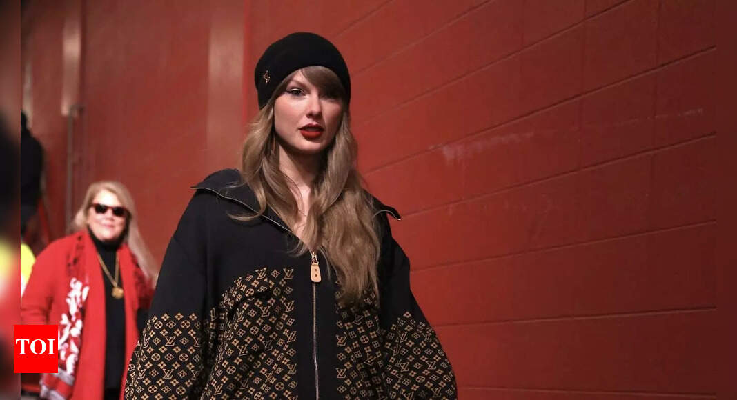 "This is terrible”: Taylor Swift's fashion sense in the Chiefs-Bills ...