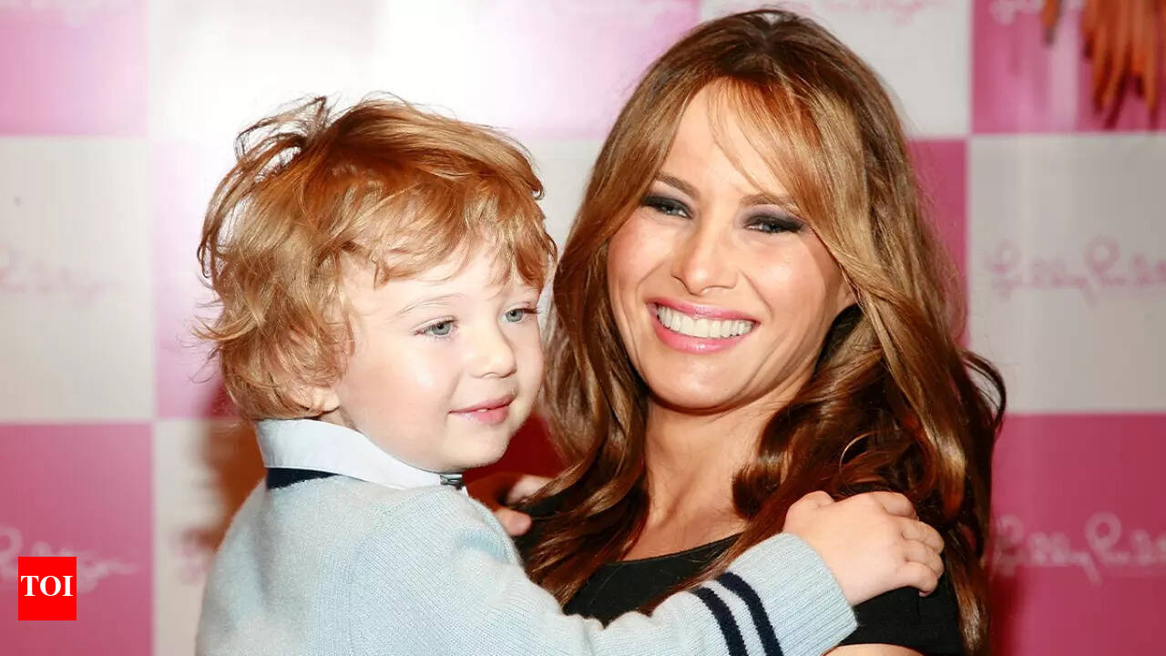 Barron Trump Bebe