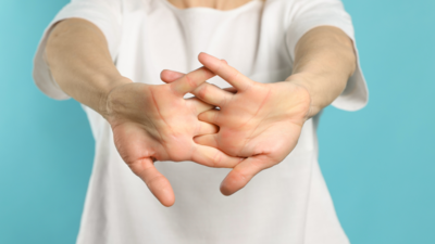 Stop the pop: Does knuckle cracking cause arthritis - The Times of India