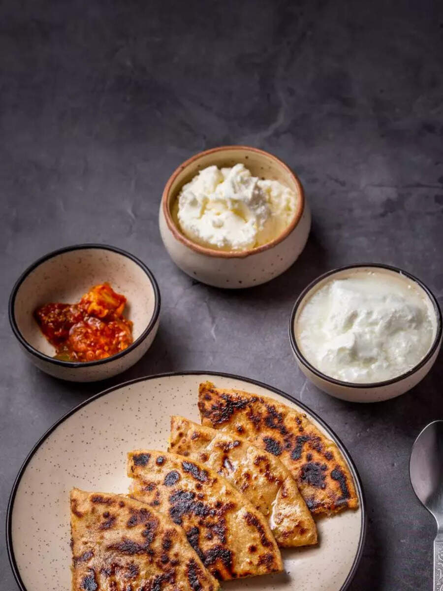 How to make Chicken Keema Paratha at home | Times of India