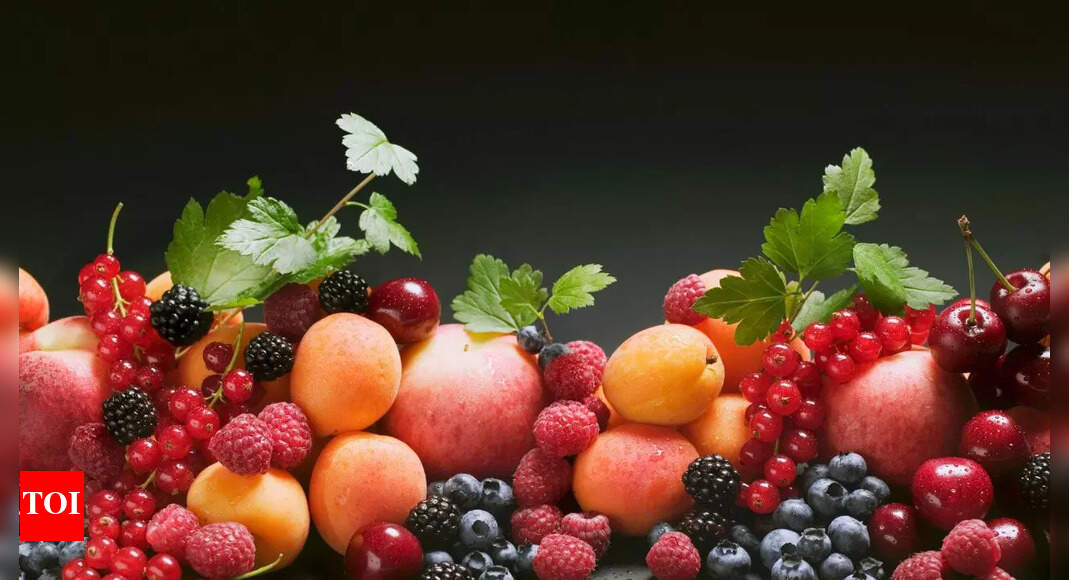 Are you washing your fresh fruits and veggies properly? - The Times of ...