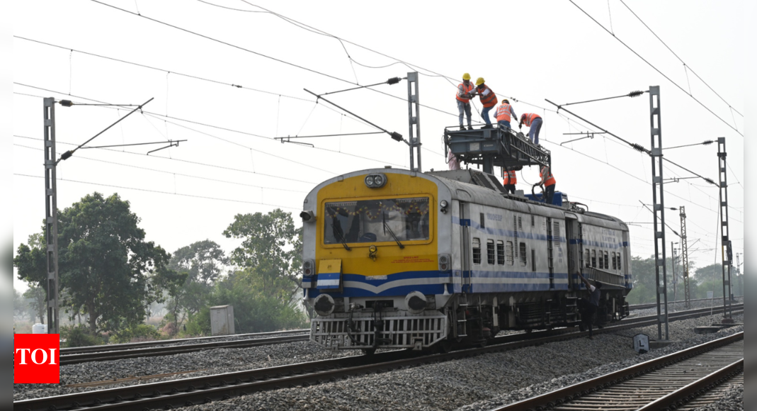South East Central Railway Electrification Milestone Boosts Green ...