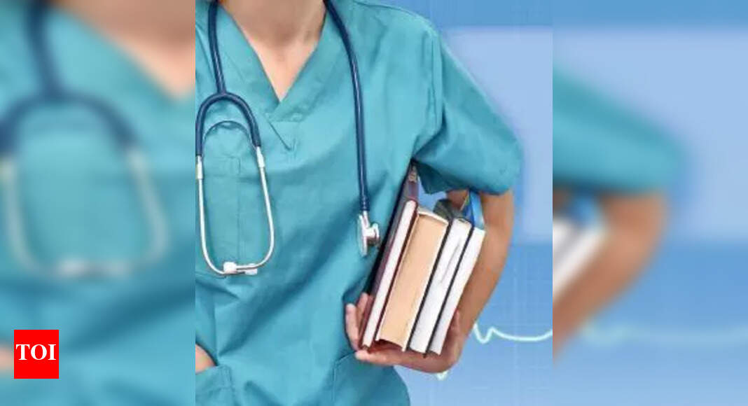 70,000 doctors ineligible to vote in Maharashtra Medical Council ...