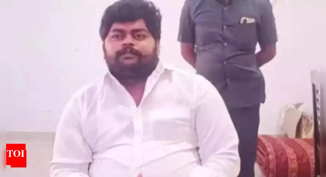 Viveka murder case approver files police complaint | Vijayawada News - The Times of India