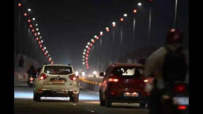 Throwing light on industry meet: 10k units to be installed in city ...