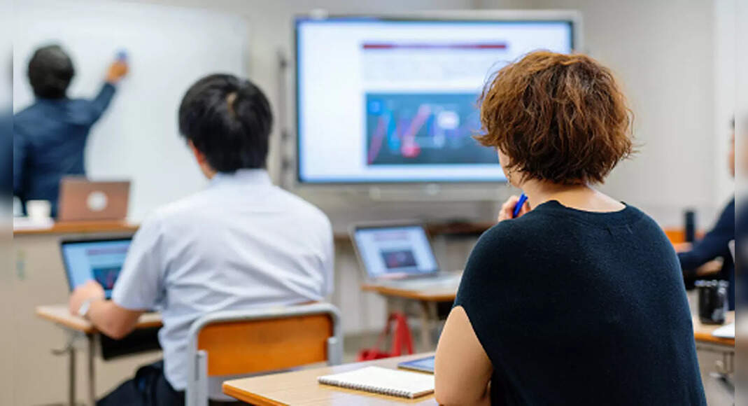 Best Digital Classroom Features to Engage Students - The Times of India