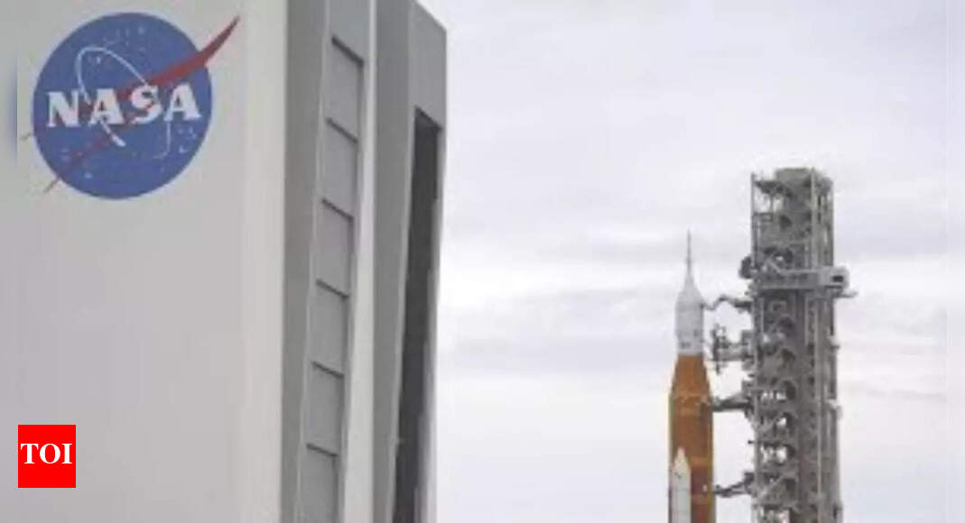 NASA employees told to remove pronouns from communication after major ...