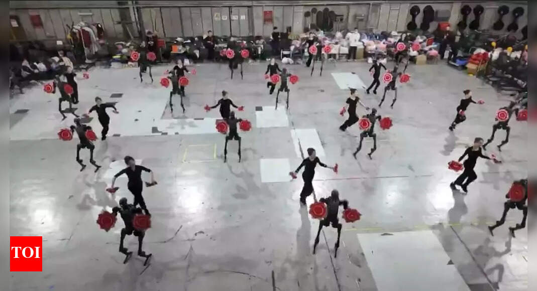 Robots dance with humans in China: Netizens debate the soul of the ...