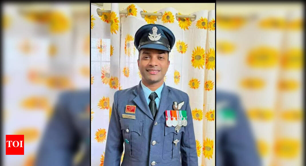 IAF airman Manjunath laid to rest in hometown | Mysuru News - The Times ...