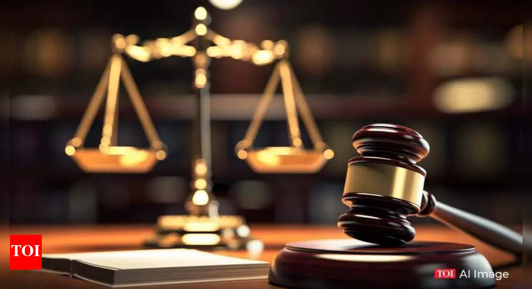 Hathras consumer court fines Vistara of Rs 20,000 over unconfirmed ...