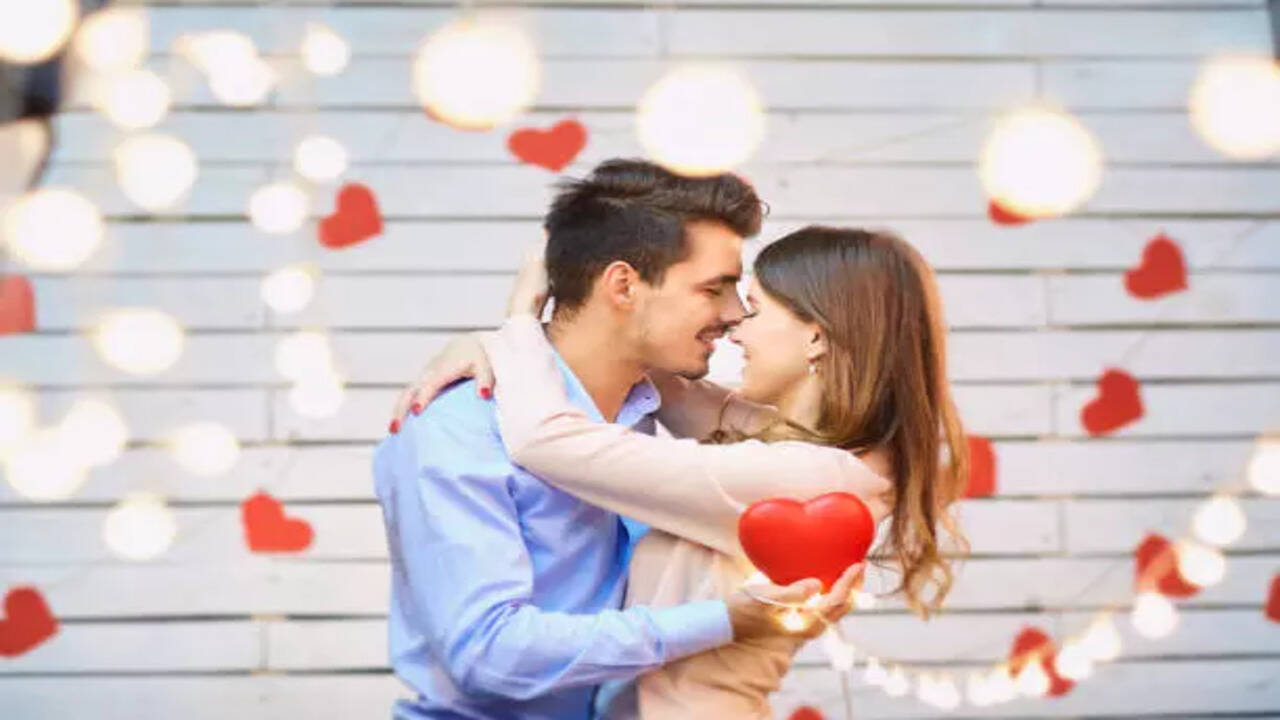 Cute Couple Hug Wallpapers Pictures Of Hugging Face Models - Infoupdate.org