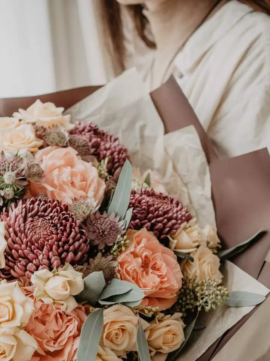 8 beautifully fragrant flowers to add to the Valentines' Day gift ...