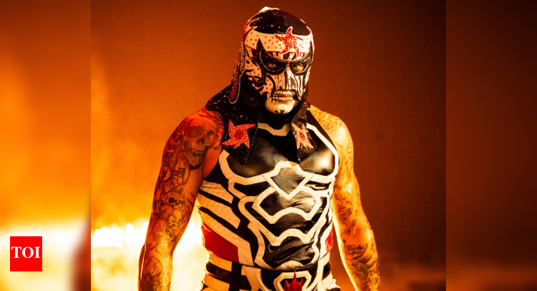 WWE Star Penta Discusses His Debut and Boost In Merchandise Sales | WWE ...