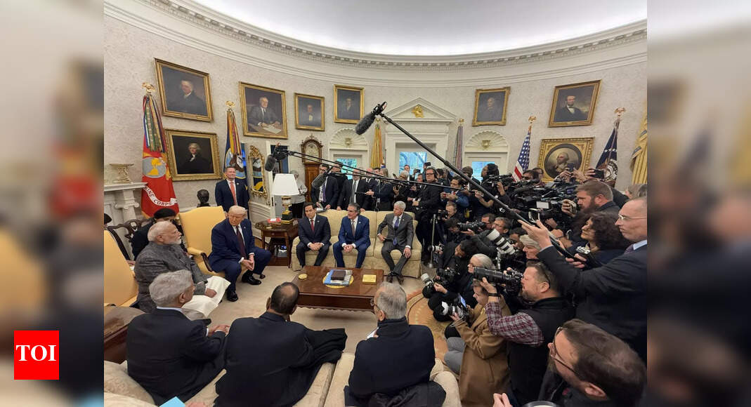 Spotted during PM Narendra Modi's vist, Donald Trump's mugshot in Oval ...