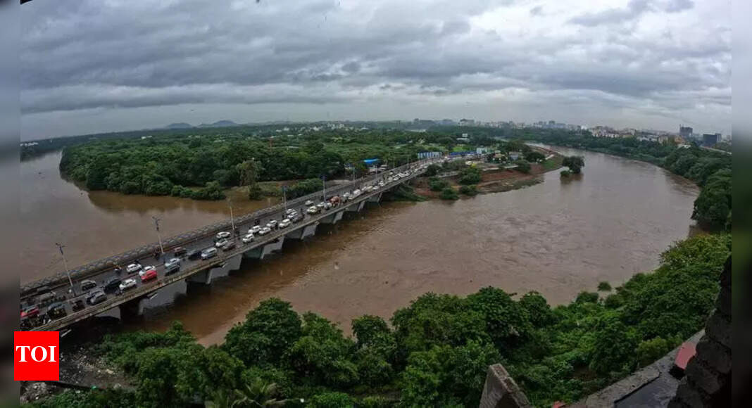 Irrigation dept wants PMC to pay 726 cr water dues immediately | Pune News - The Times of India