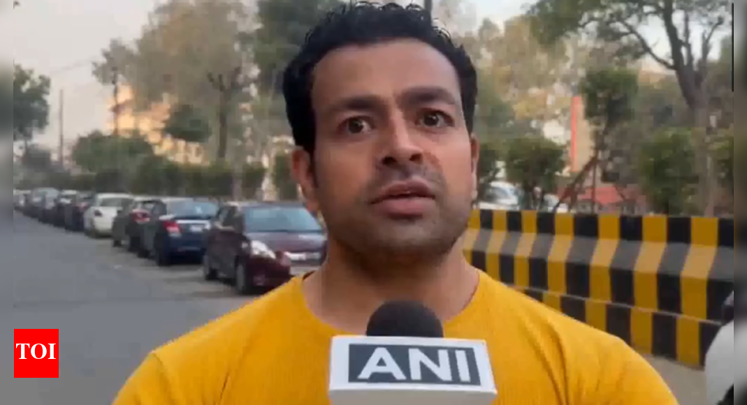 'Whole building was shaking': Noida resident describes intense ...