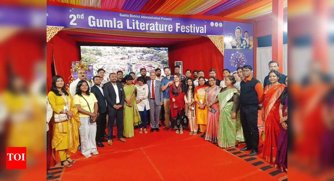 Gumla literary festival concludes on a high note | Ranchi News - The ...