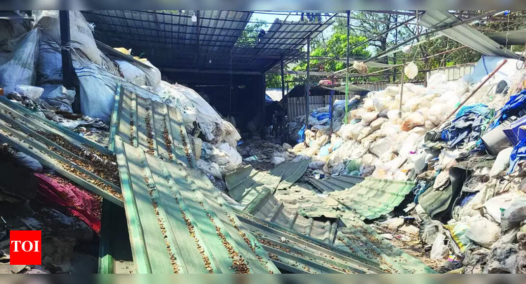 Last illegal scrapyard in Ponda razed | Goa News - The Times of India
