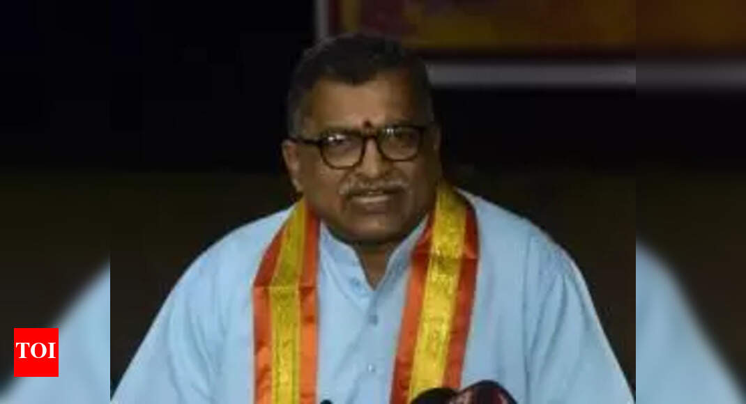 Vishva Hindu Parishad general secretary bats for autonomy of temples ...