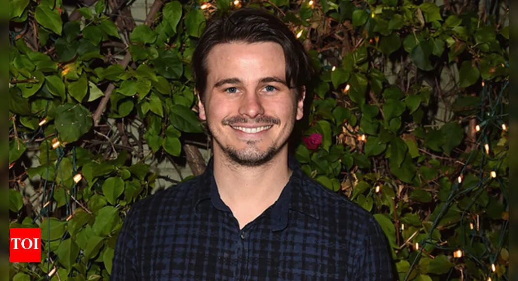 Jason Ritter leaves a fan in tears after he sends message to her; read ...