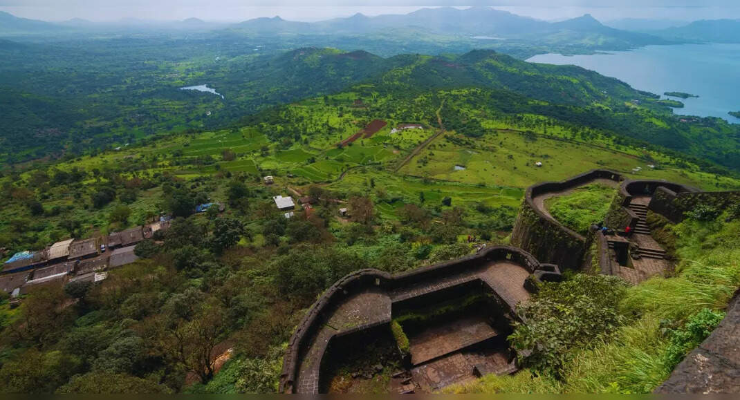 6 legendary Maratha forts in Maharashtra you should visit | Times of ...