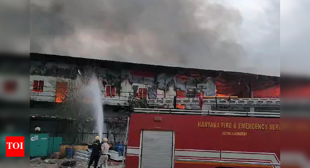 Fire engulfs workers’ quarters at construction site in Gurgaon; no ...