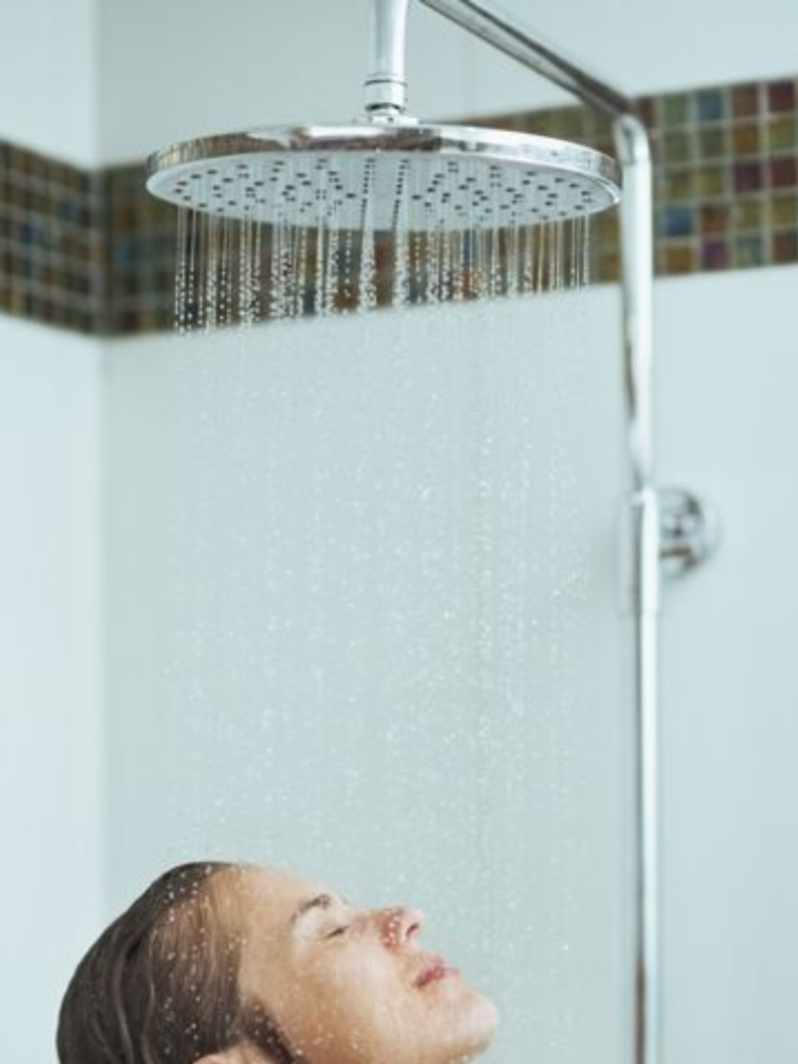 Cold showers for skin: 7 benefits of taking cold showers for skin ...