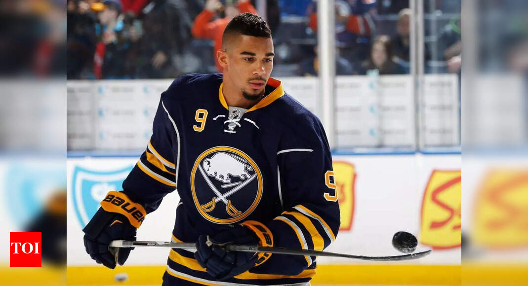 Oilers' Evander Kane faced suspension for faking a vaccination card ...