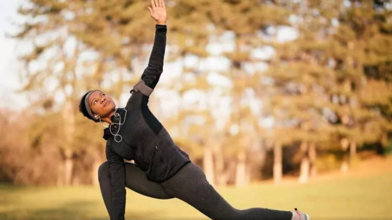 Move, Breathe, Energize: How Stretching And Yawning Improve Your Health